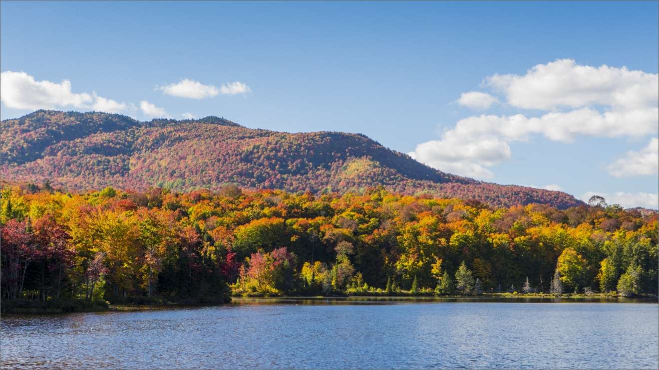 La Flambée des couleurs - Parc national du Mont-Orford